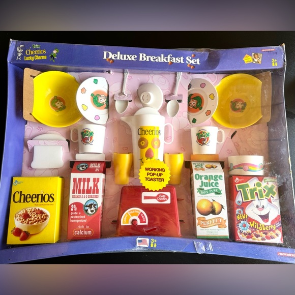 tootsietoy | Toys | Trix Cheerios Lucky Charms Large Meal Sets Deluxe ...